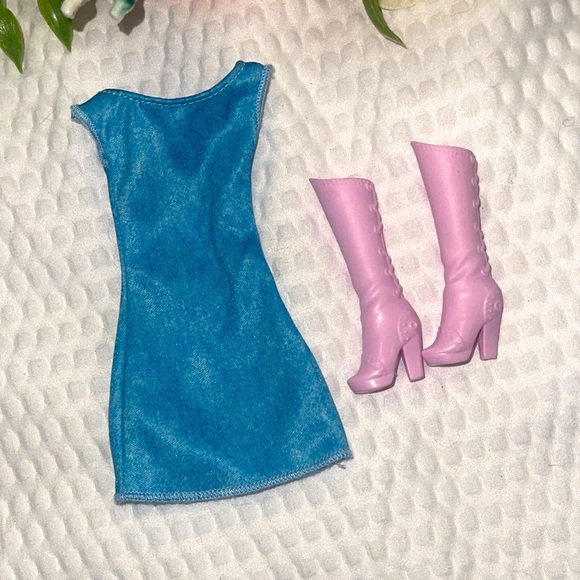 Barbie | Toys | Barbie Closed Toe Lt Pink Midcalf Tall Boots W Back ...
